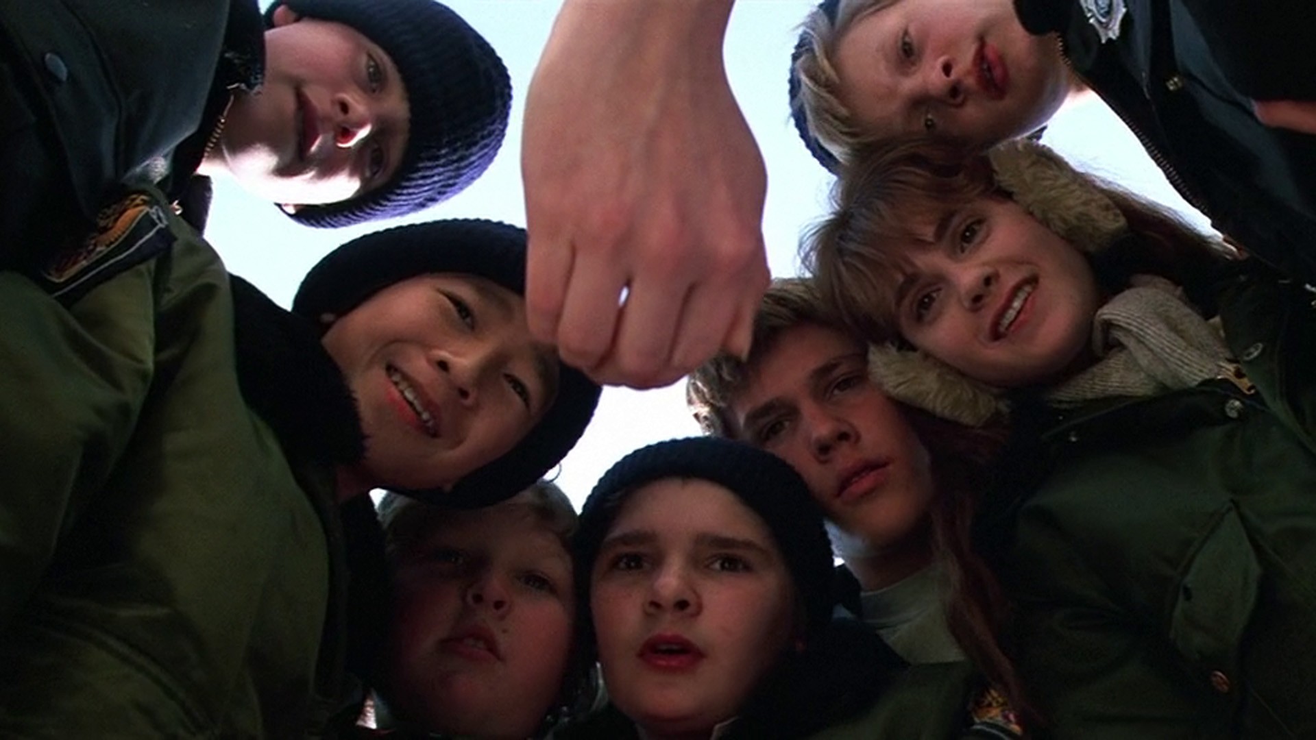 Os Goonies | Trailer oficial e sinopse - Café com Filme Os Goonies | Trailer oficial e sinopse - Café com Filme